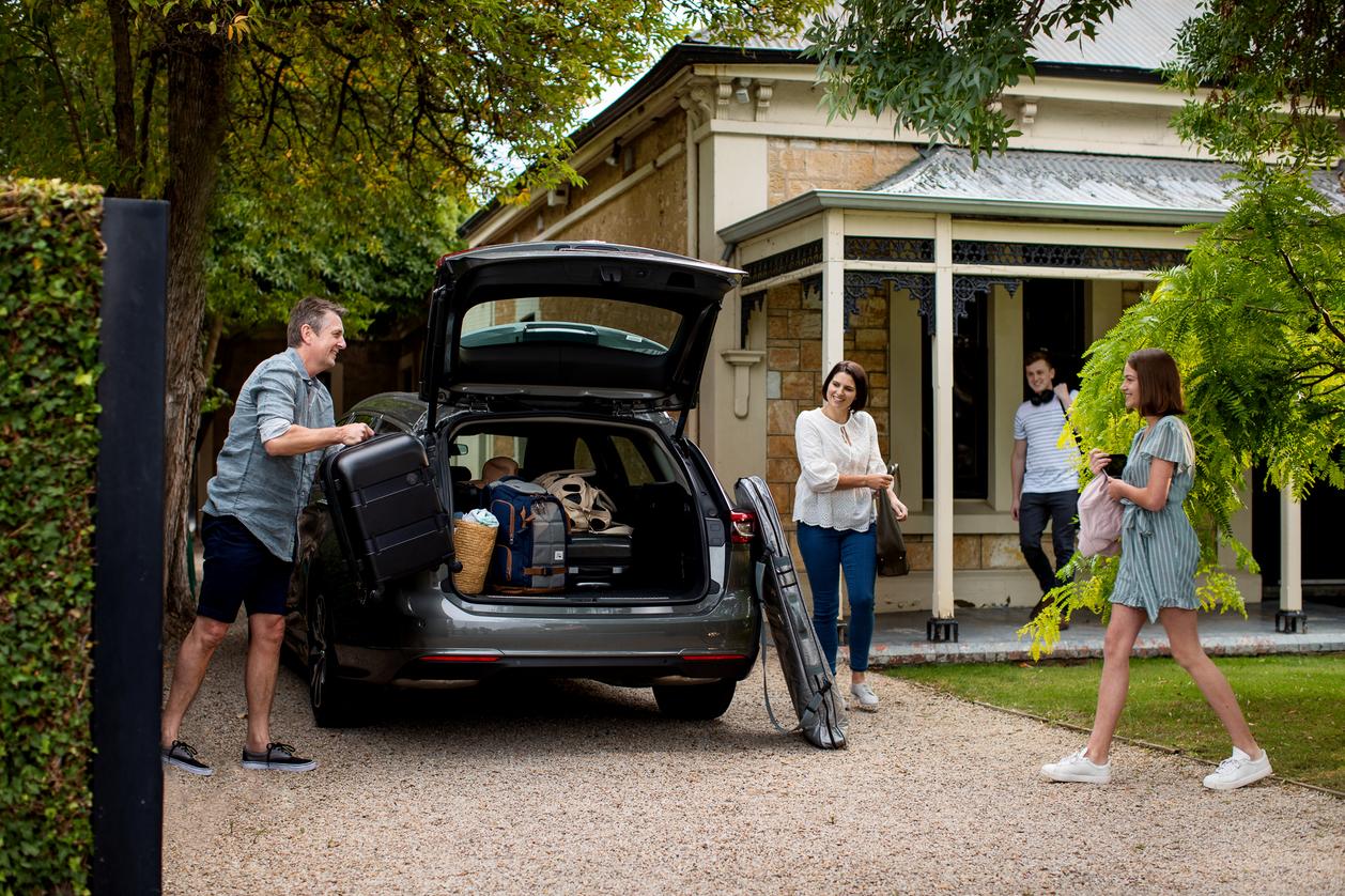 Here’s why families are choosing self-drive holidays - RAA Daily