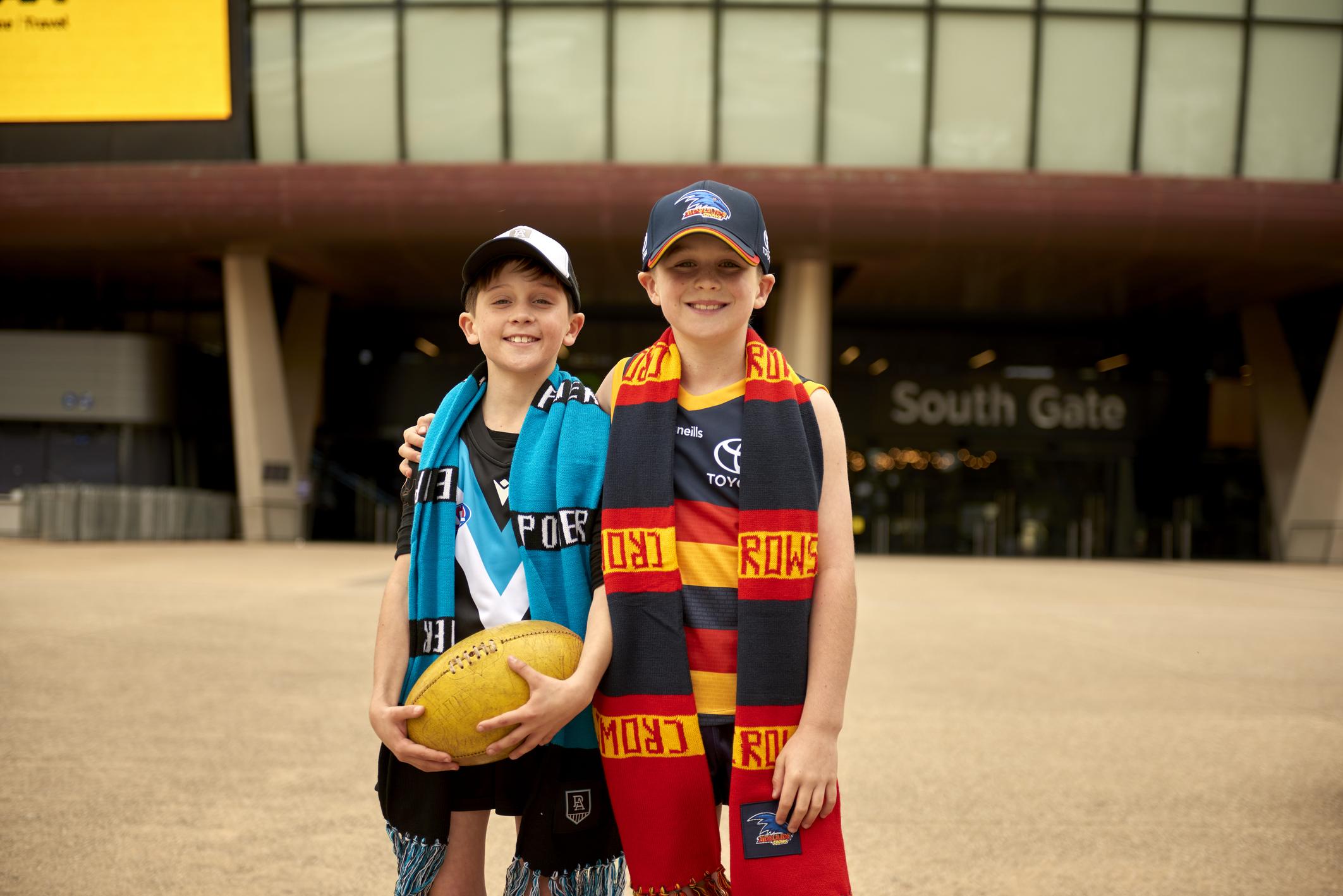 Plan your Adelaide Oval trips as footy season kicks off - RAA Daily